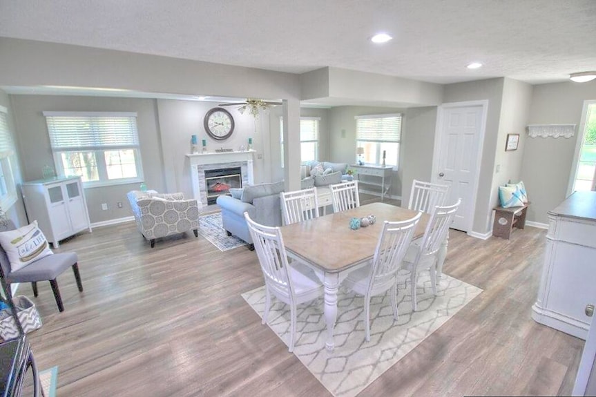 Peaceful Cabin On The Lake-pet Friendly! - Nebraska