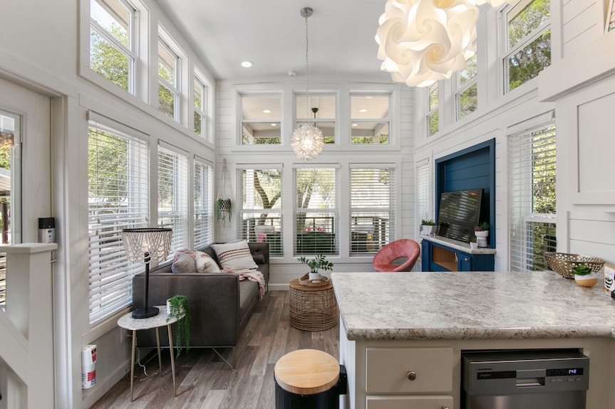 Flower Child Tiny Home At Lake Travis - Spicewood, TX