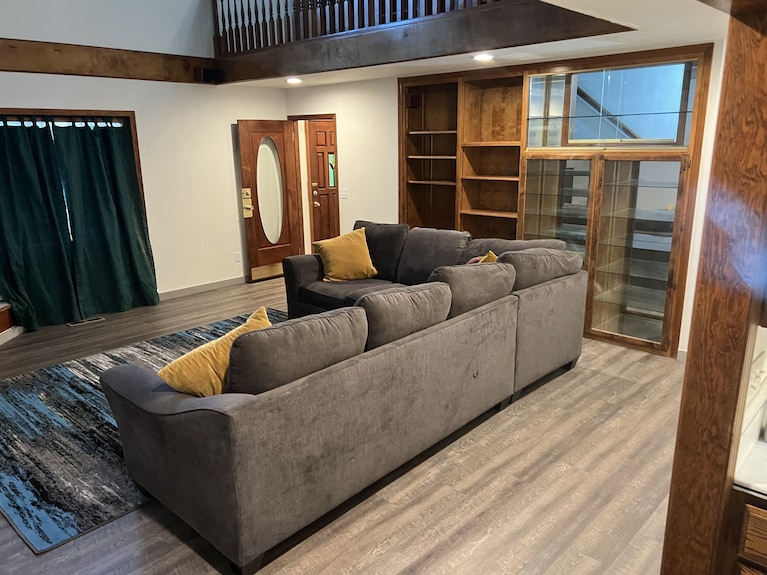 Sleeps 20+ Hillsboro, Beaverton Big And Spacious 7 Bedrooms - Oregon