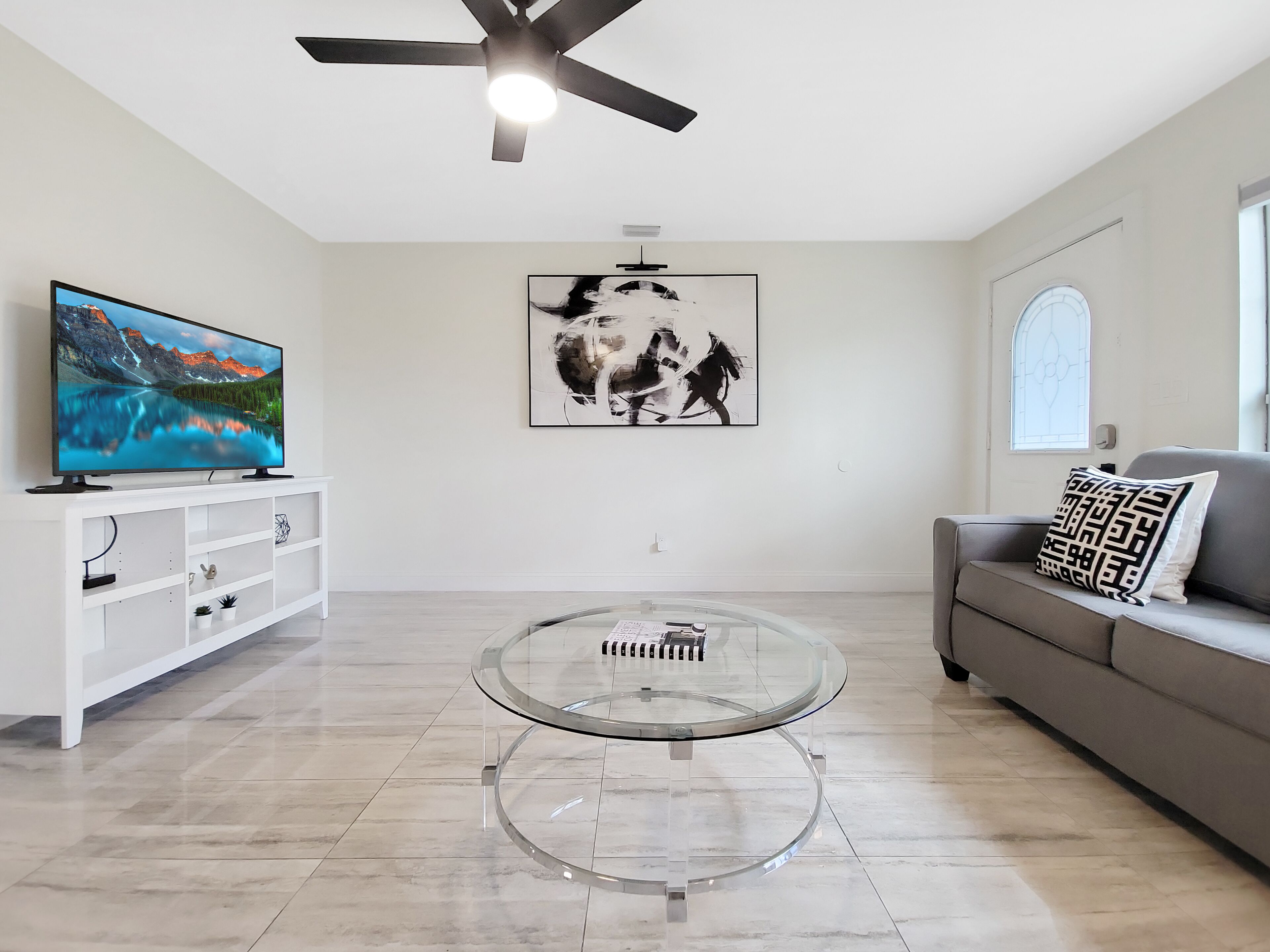 Centric Vacation Home With Detached Guest Suite - Tampa, FL