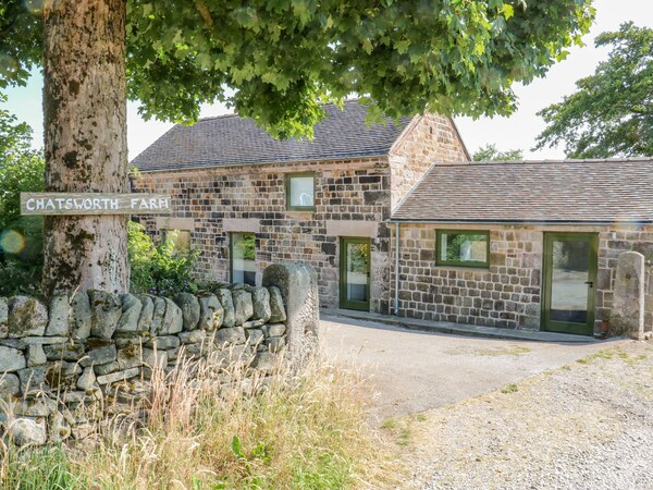 The Barn At Chatsworth Farm, Family Friendly In Brown Edge - Staffordshire