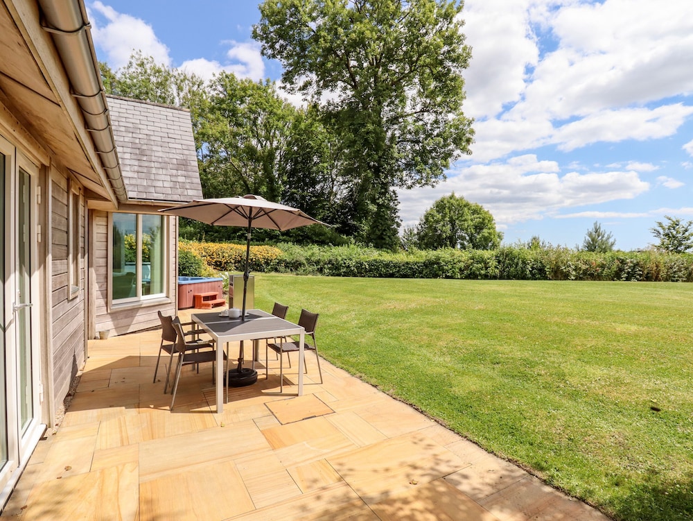 Swandown, 12 Kittwhistle - Dorset