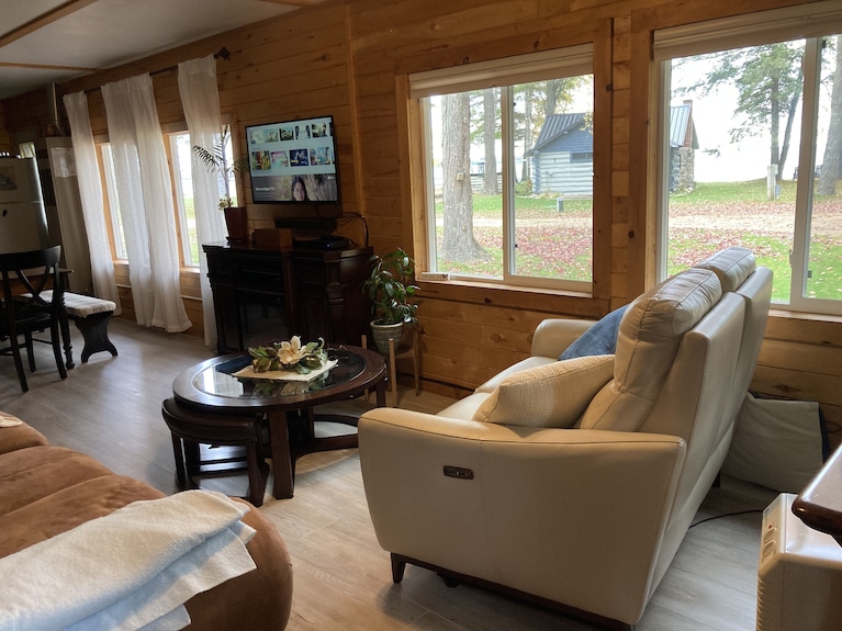 4 Seasons Of Adventures On Indian Lake/sunset View Resort/unit#4 - ミシガン州