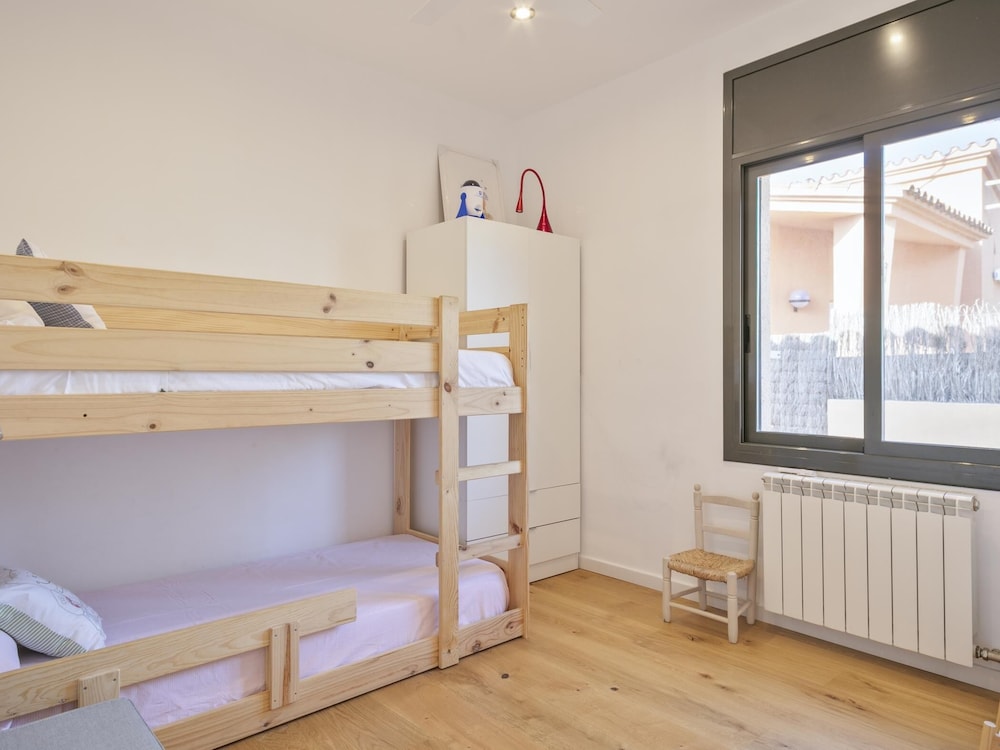 Preciosa Casa En El Maresme Con Jardín - Granollers