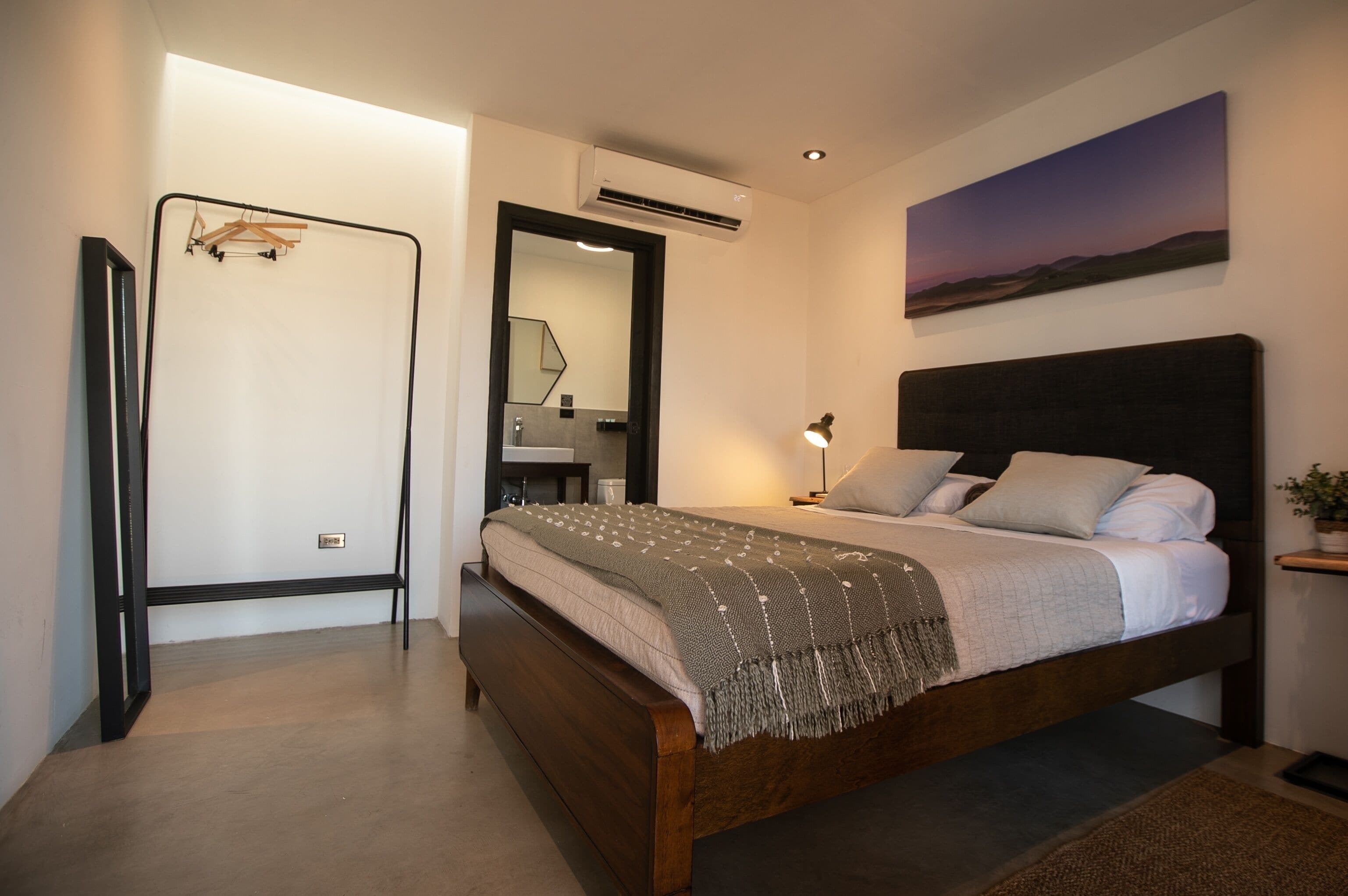 Quarto Duplo | Ferro/tábua de engomar, roupa de cama fornecida 