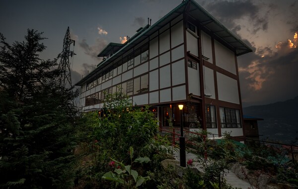Hotel 100 Petals - Gangtok 12 Mins From Mg Marg - Gangtok