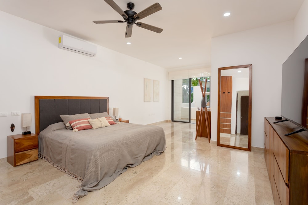 Luxurious Apartment With Pool 5 Min From The Beach! - Puerto Aventuras