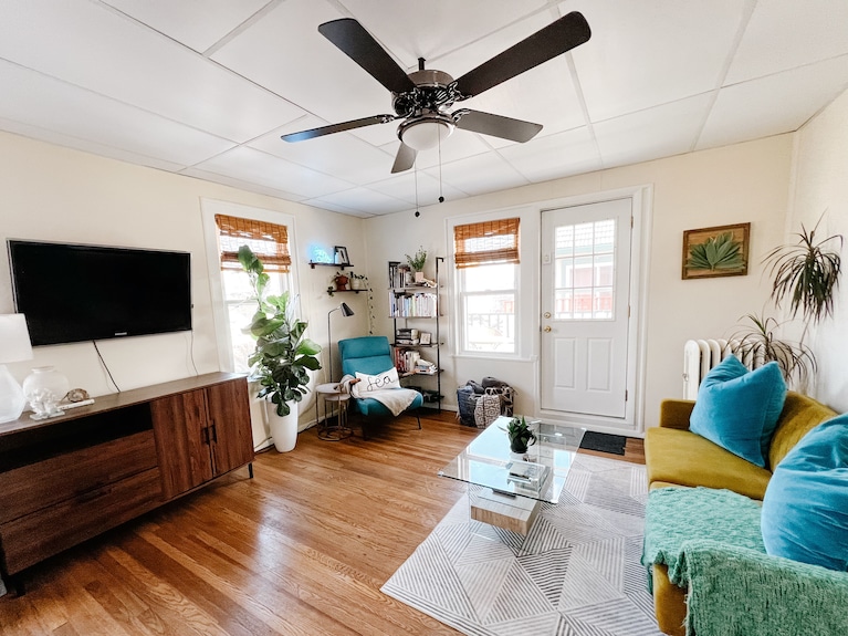 Private 2nd Story Apartment In The Heart Of Long Beach- Pura Vida! - Long Beach, NY