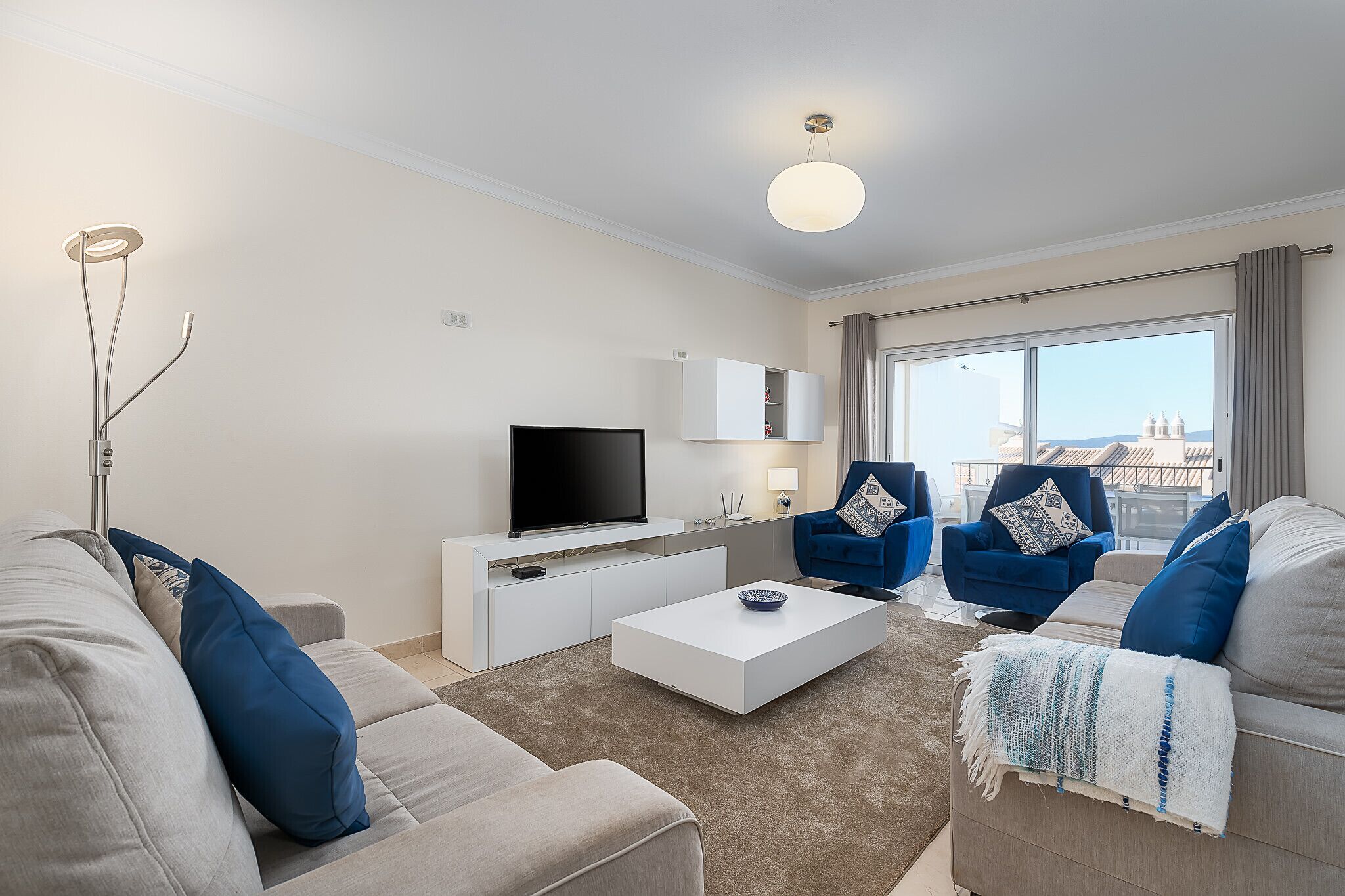 Casa Saudade, Maison Jumelée Avec Jacuzzi Près De Ferragudo - Portugal