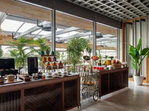 3 restaurantes, jantar, culinária asiática