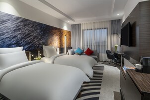 Quarto Superior, 2 camas individuais | Minibar, cofre no quarto, secretária 