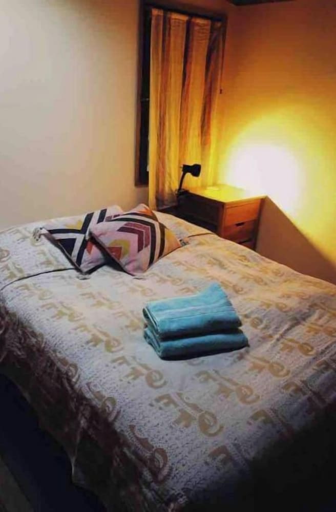 Casa Frente Al Río Y Las Montañas 15 Min De Stgo - Chile