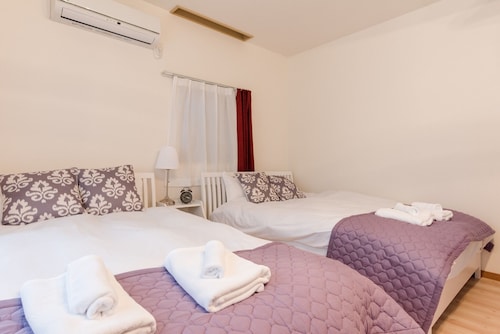 More For Tokyo! Excellent Access To Asakusa! 2 Minutes Walk From Yahiro Station! Accommodates Up To 12 People! Floor Plan 2ldk 77㎡ / Sumida Ward Tokyo - Asakusa