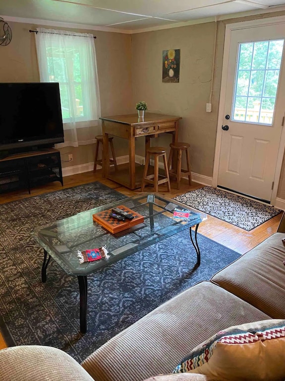 Charming Fishing Cabin W/ Lake View Near Stone Mountain - Stone Mountain, GA