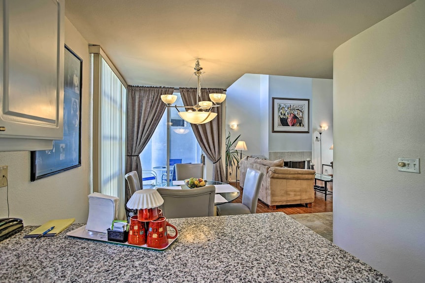 Style And Comfort - Rancho Mirage, CA