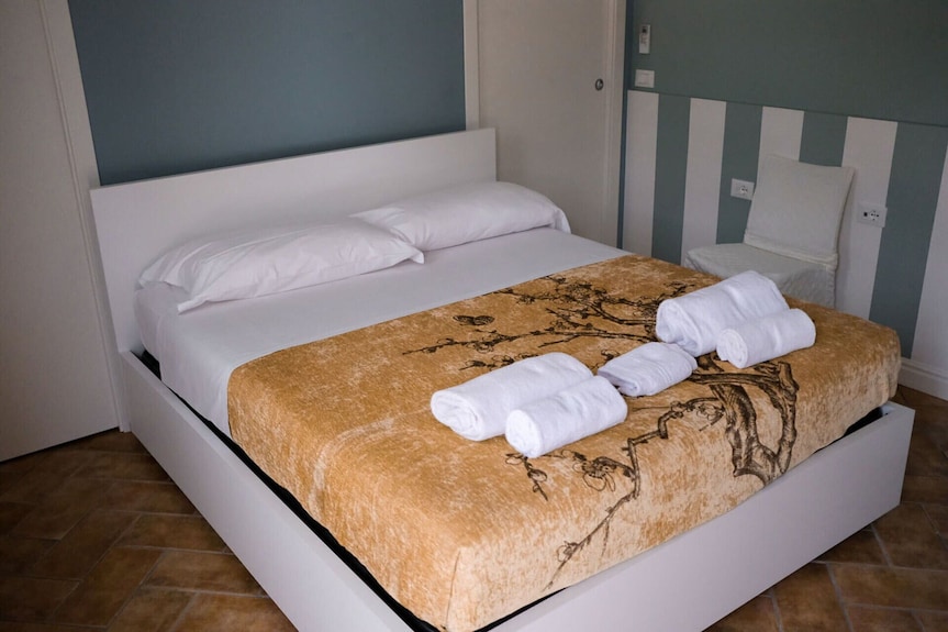 Elegante Appartamento In Villa Per 2 Persone Con Wifi, A/c, Tv E Patio - Pineto