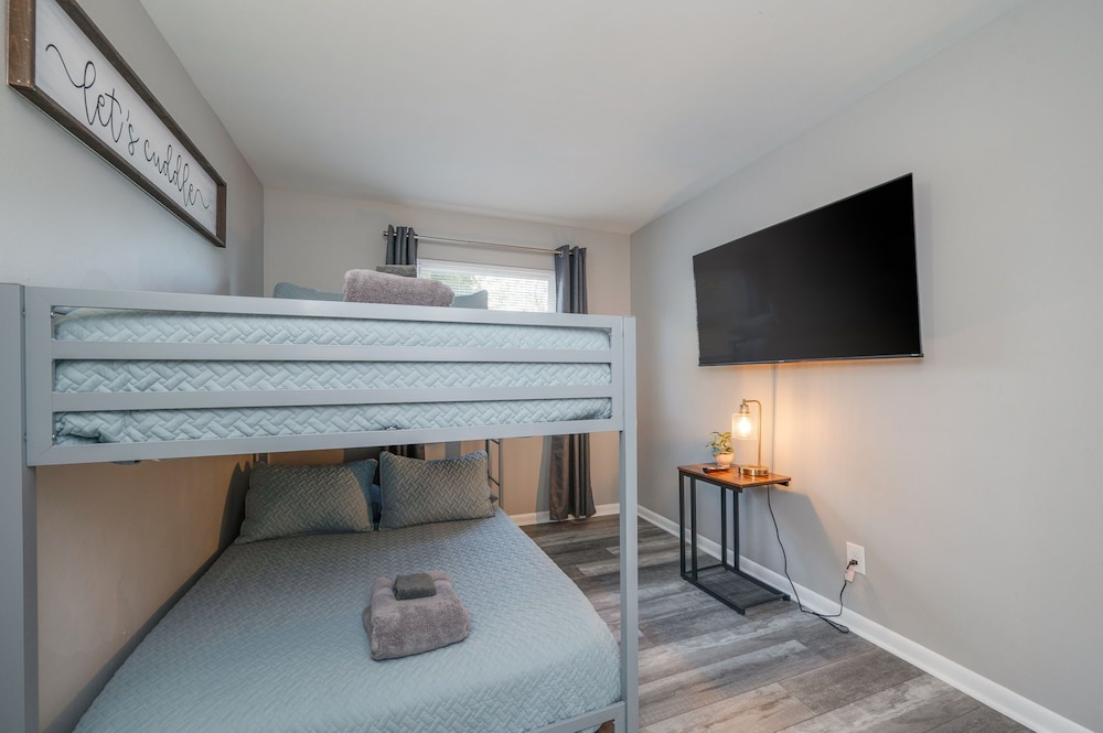 Spacious 3br In Phoebus - Great Monthly Rates - Hampton University, Hampton