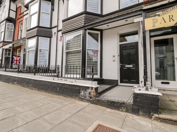 North Bay Retreat - Scarborough