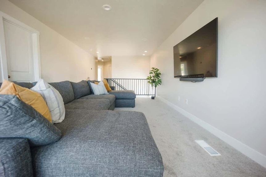 The Sandbar #41 - Legacy Beach Resort - Lake, Pool And Hot Tub Access! - Bear Lake