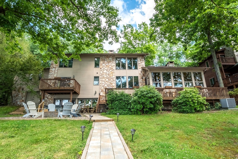 Gone Fish Inn - Deep Creek Lake, MD