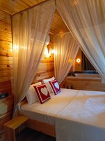 Quarto Duplo Romântico | Quartos insonorizados, Wi-fi grátis 