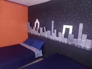 Quarto Básico | Wi-fi grátis, roupa de cama fornecida