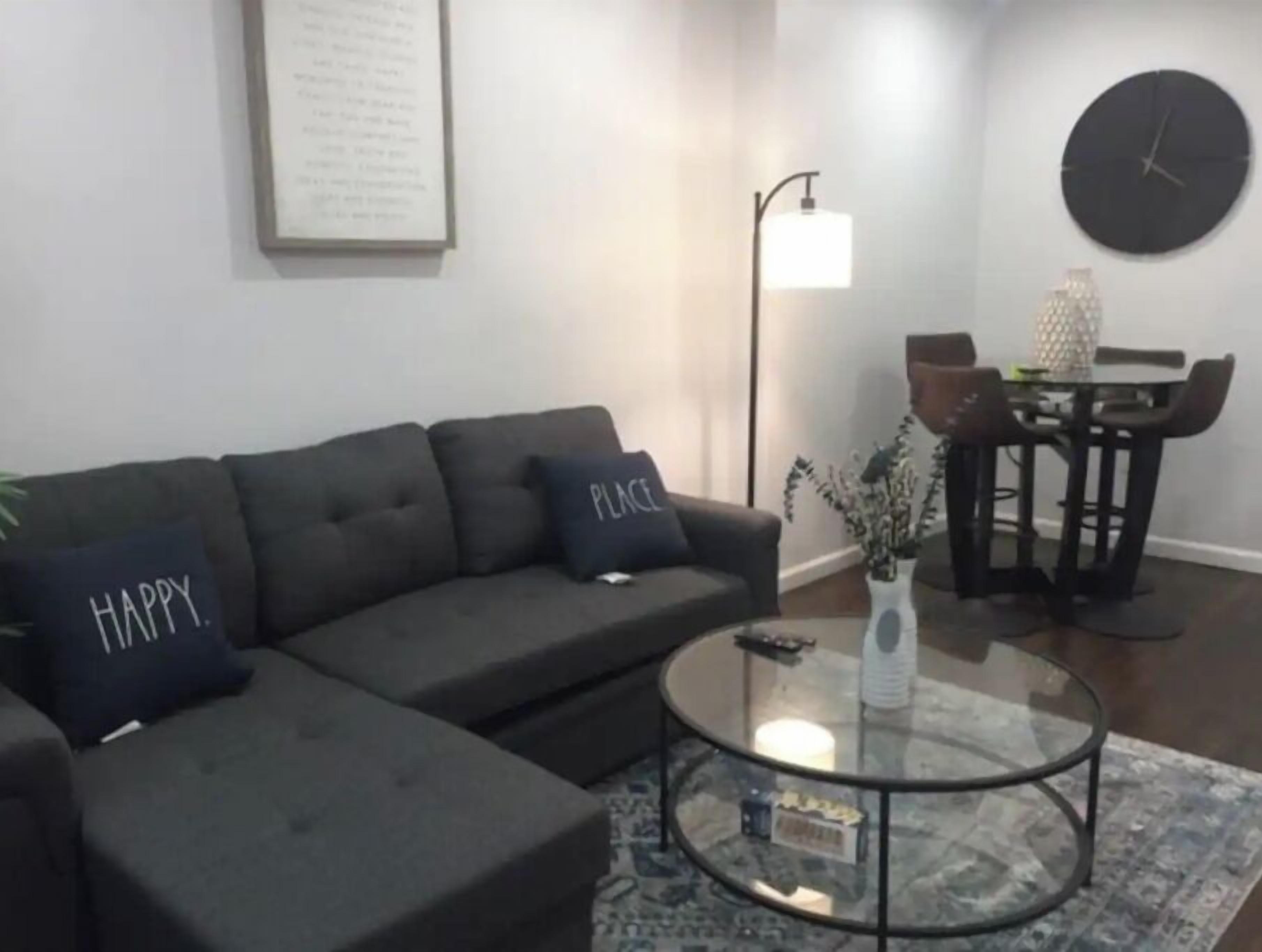 Newly Renovated Clean One Bedroom Apartment - New York City
