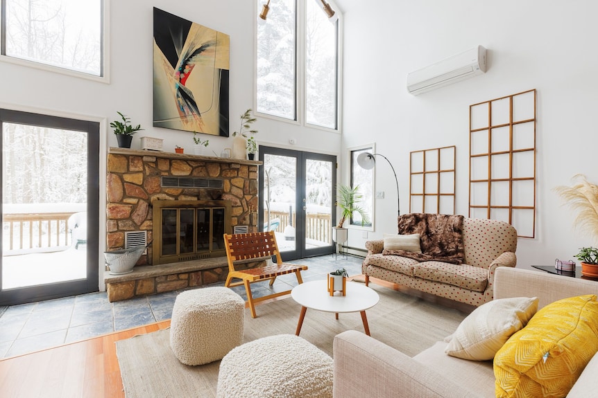 Huge Dining Table, Full Game Room, Barrel Sauna, 3,000 Sqft, Firepit, Secluded - Albrightsville, PA