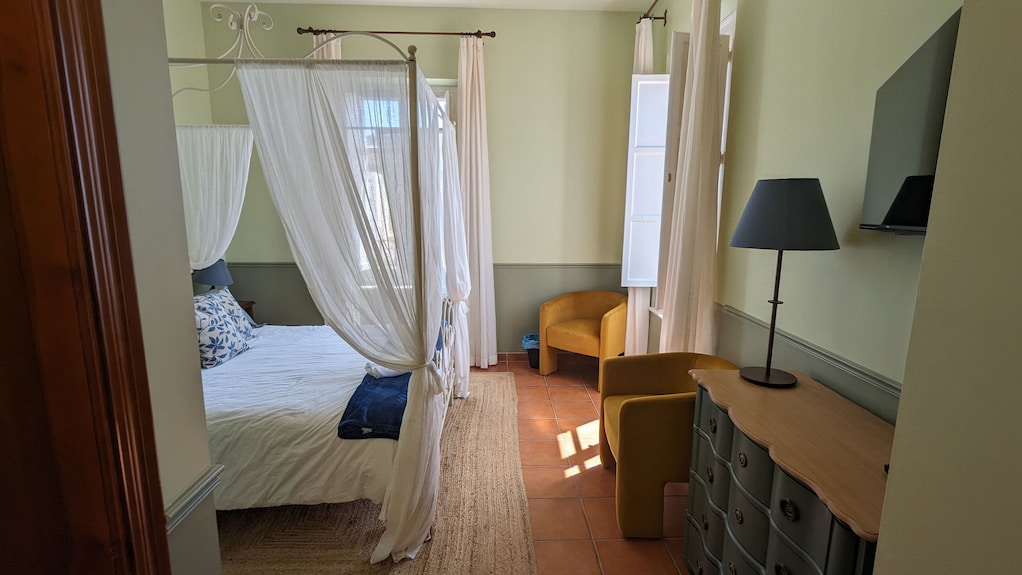 Charming Room | Wi-fi Gratis + Shared Garden - Málaga