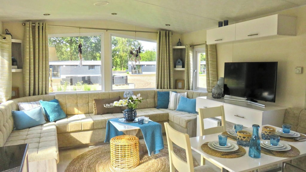 Chalet With 3 Bedrooms - Ham