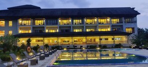 Book Soaltee Westend Resort Chitwan in Meghauli | Hotels.com