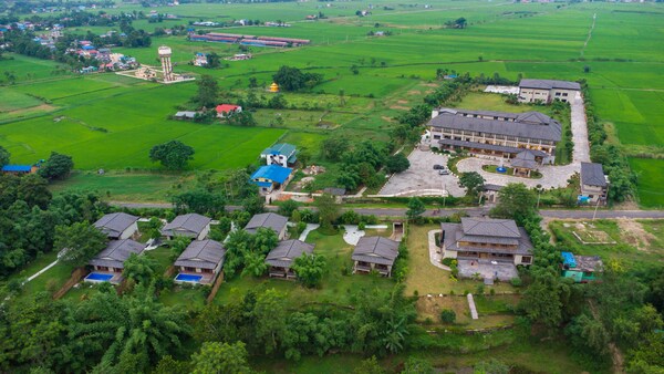 Soaltee Westend Resort Chitwan - Tibet