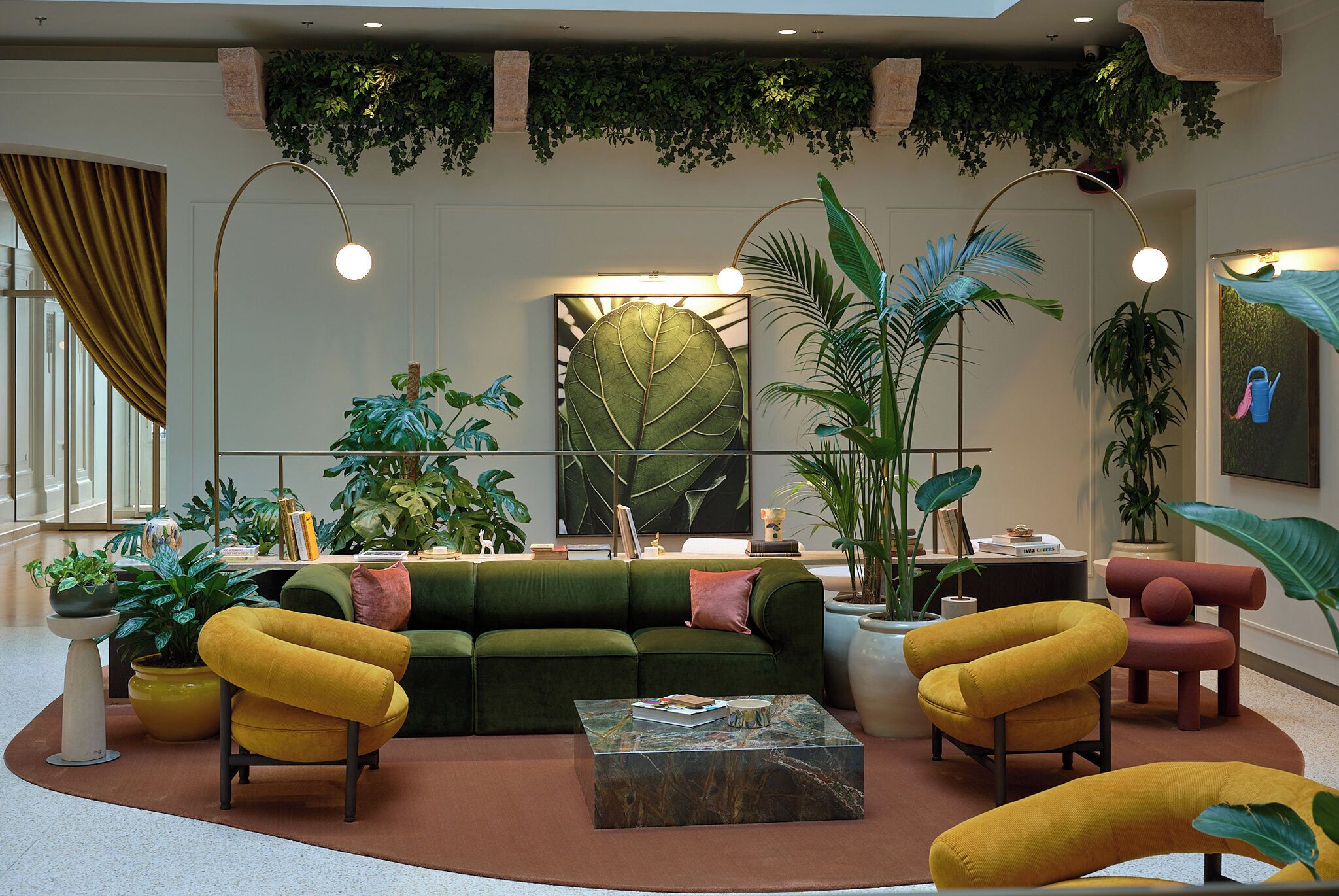 Área de estar no saguão