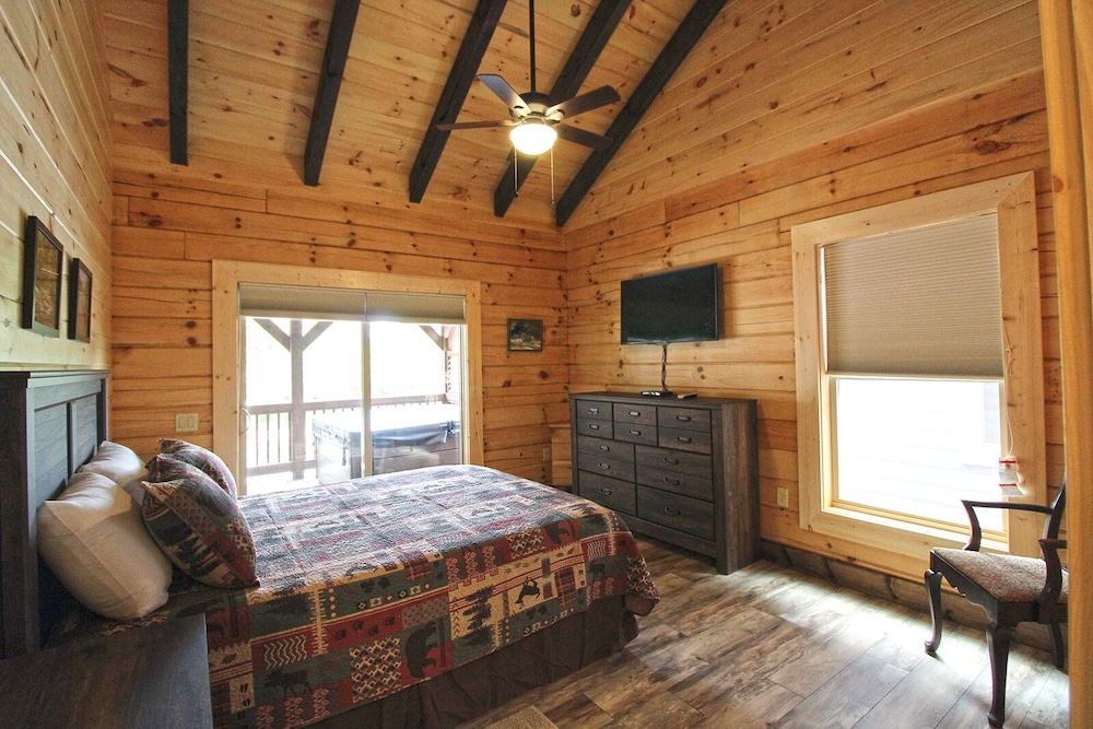 Magical Memories- Bryson Village - Bryson City, NC
