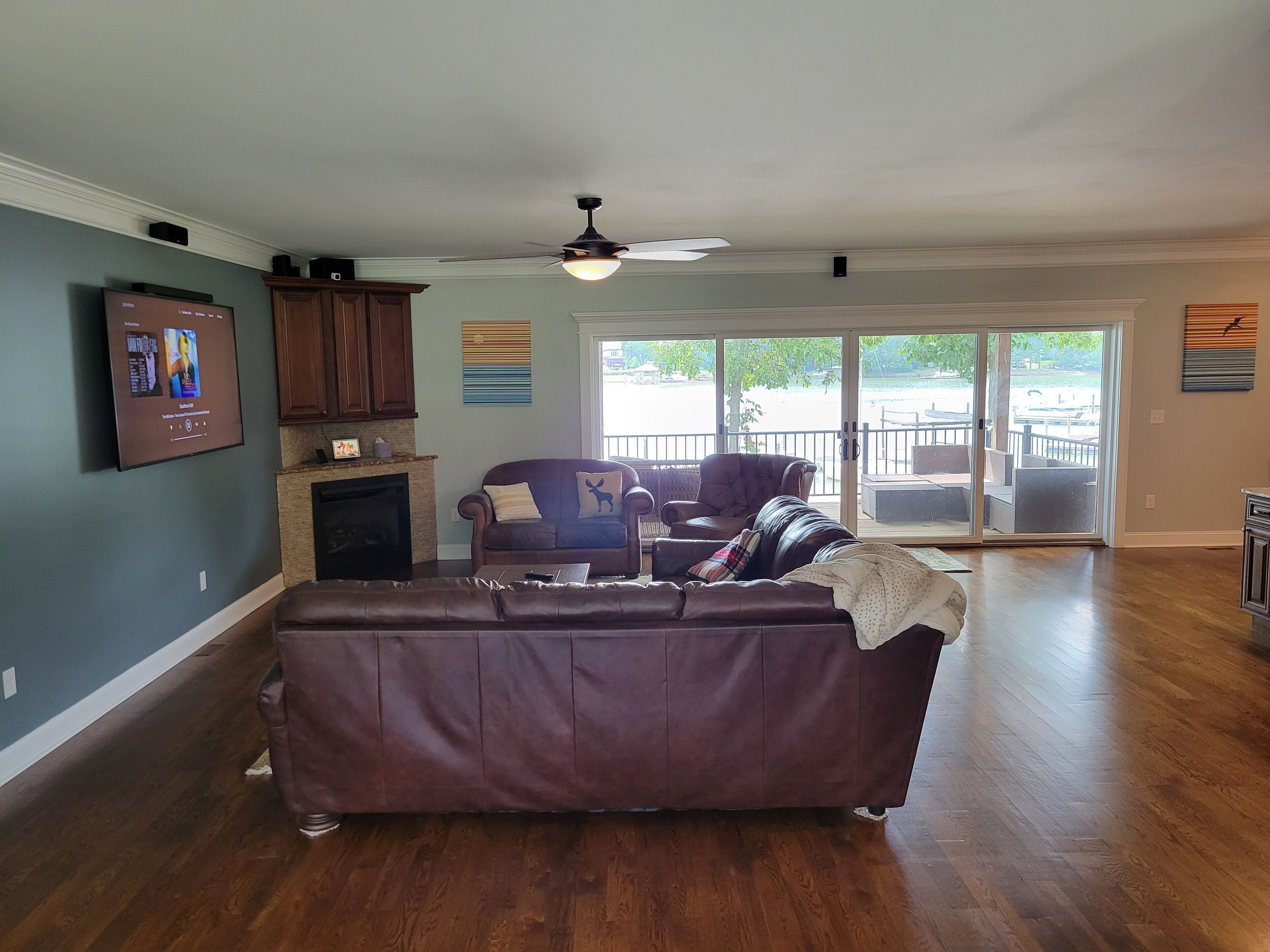 Large Lake Norman Waterfront Four Bedroom Home With Deep Water & Great Views. - Mooresville, NC