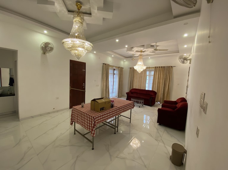 Modern Villa Close To Ashtamudi Lake. 3 Bedrooms - Kollam