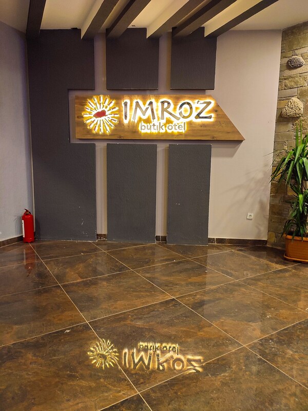 İMroz Adali's Butik Otel - Çanakkale