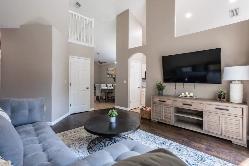 New! 7 Min To Disney Luxury 6 Br Pool Home! - Florida