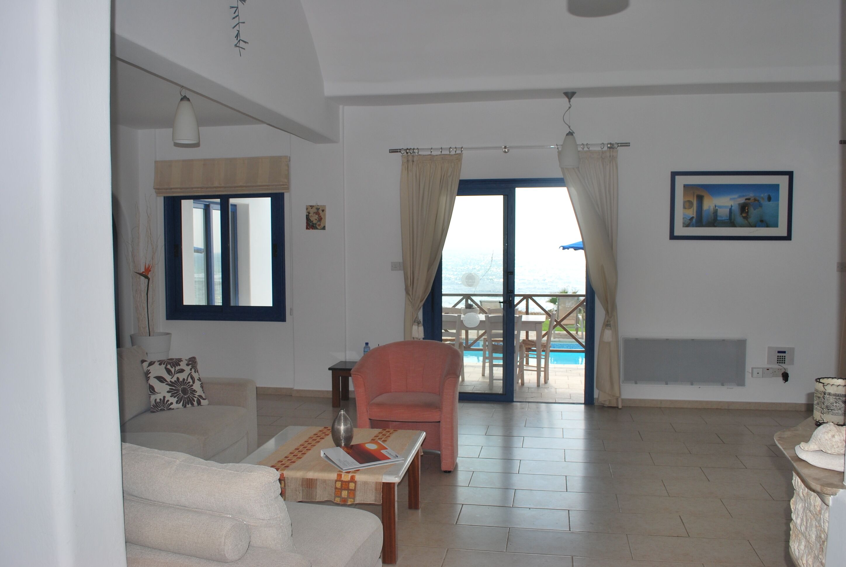 Sea Front, Heated Pool, Lovely Paphos Villa, Villas For Larger Groups Nearby - Paphos