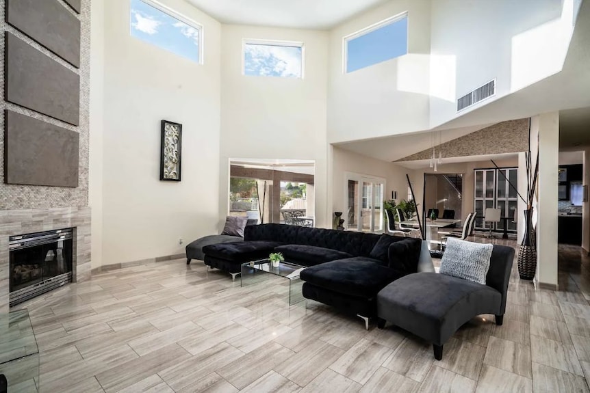 ***Mtv Rented*** Million Dollar Mansion - El Paso