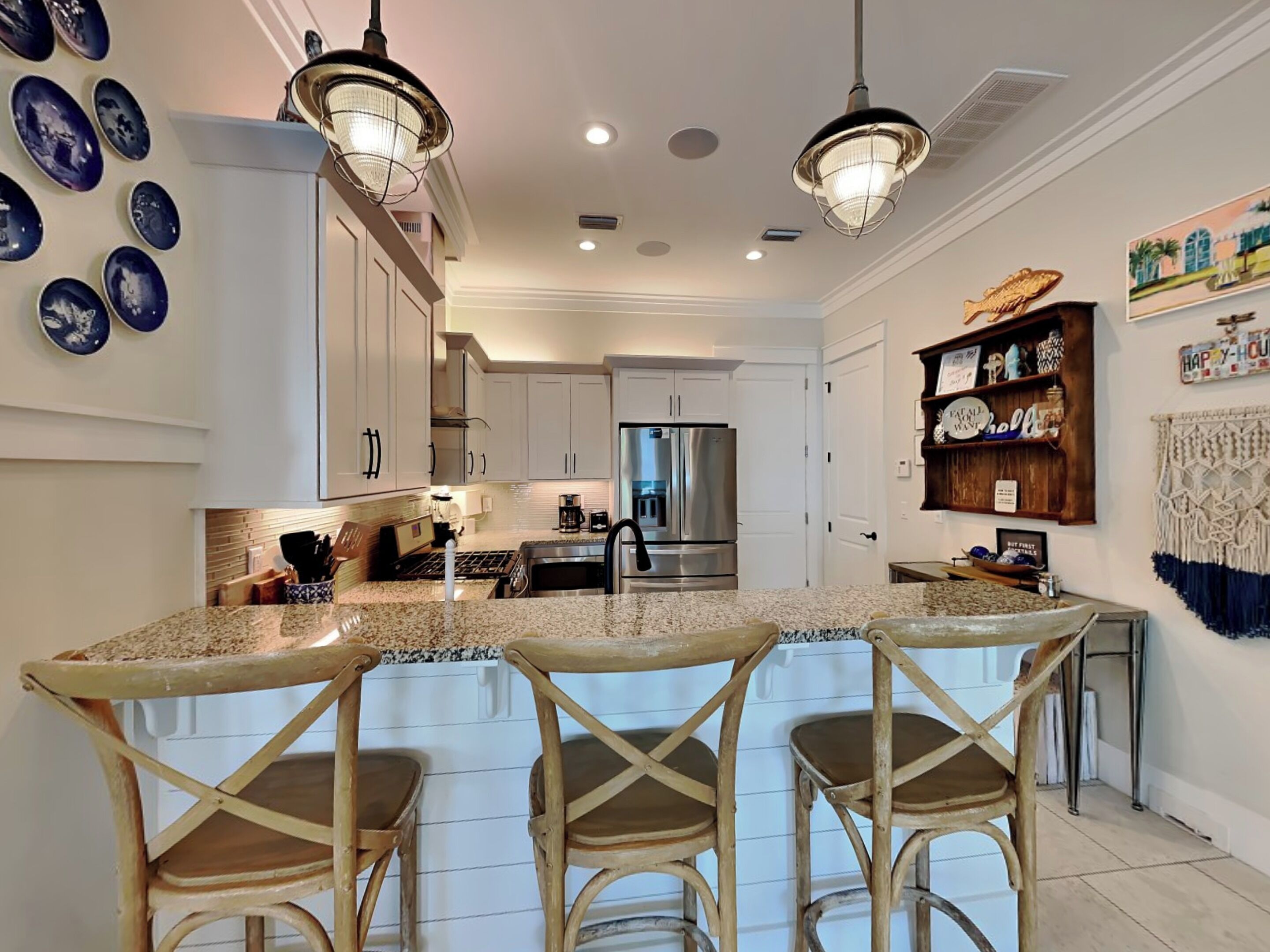 Casa, várias camas, cozinha, vista para o jardim | Cozinha privada | Um frigorífico, um micro-ondas, um forno, uma placa de cozinha 