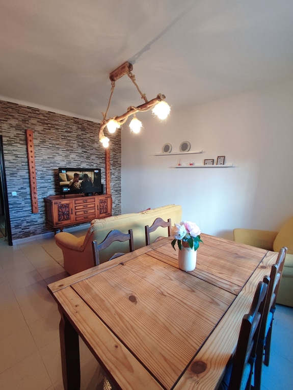 Old Town & 10 Min From Beach, Lagos - Lagos