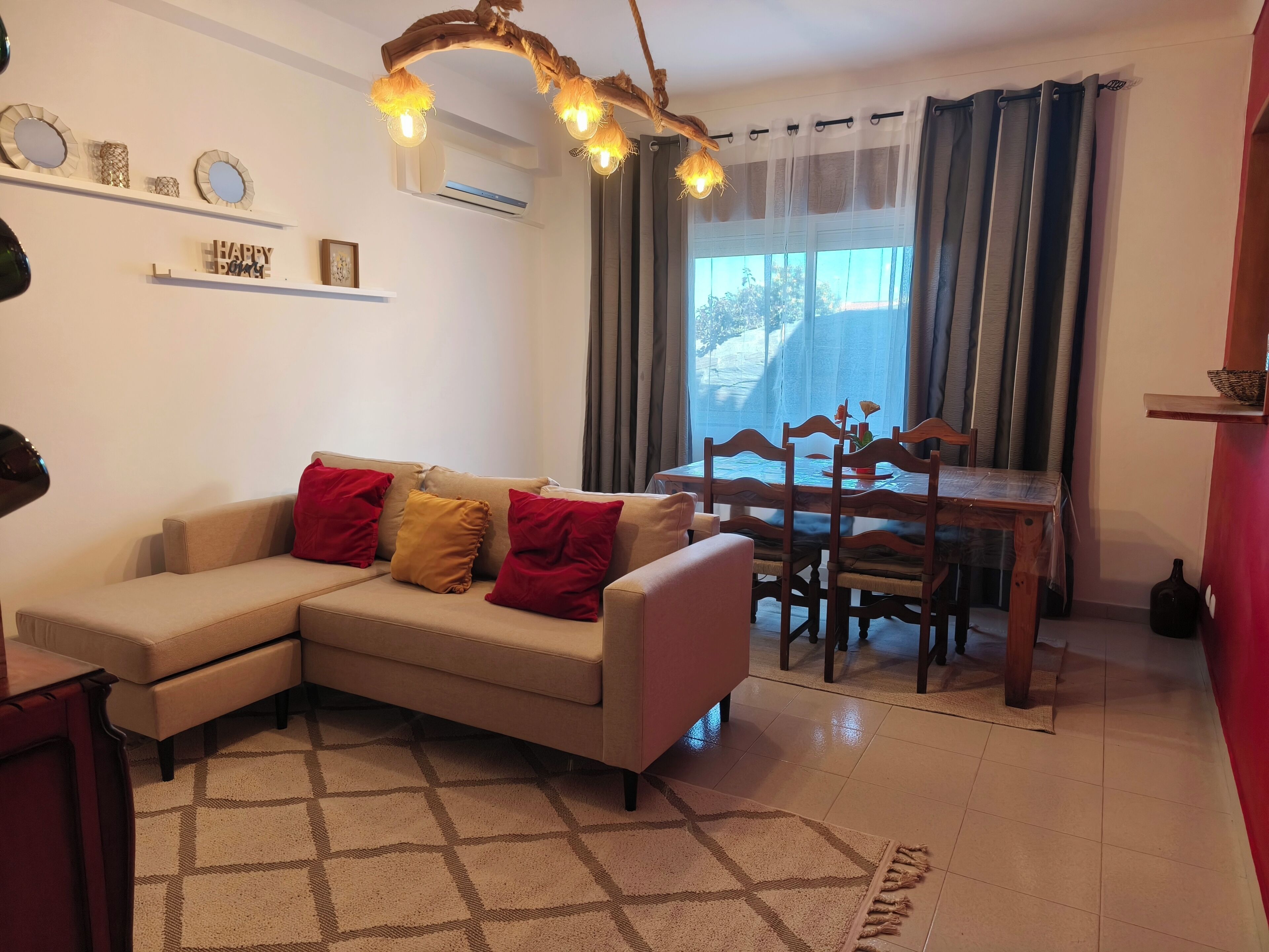 Old Town & 10 Min From Beach, Lagos - Lagos