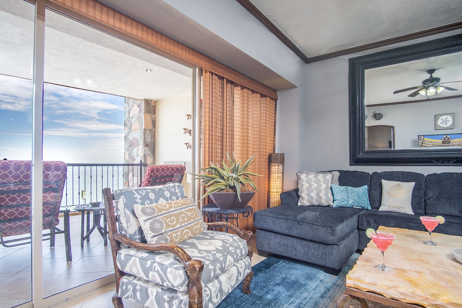 Sonoran Sky Resort  602 Scenic & Spacious Adorable Ocean Front Condo - Puerto Peñasco