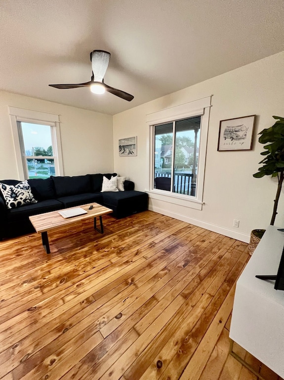 Downtown Grand Haven Stylish Retreat - Grand Haven, MI