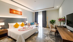 Quarto Duplo Executivo | Roupa de alta qualidade, camas de colchão Tempur-Pedic