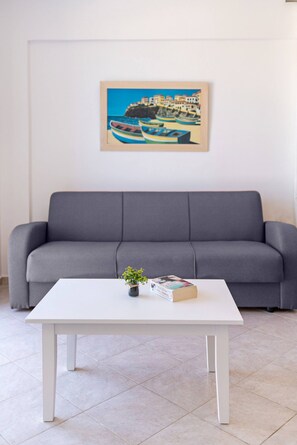 Azure Seaside Apt#12 Reviews, Deals & Photos 2026 - Expedia