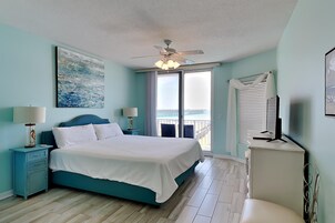 Condo, várias camas, sacada, vista para o oceano (#204 - No Pets) | 3 quartos, individualmente decorados, individualmente mobiliados