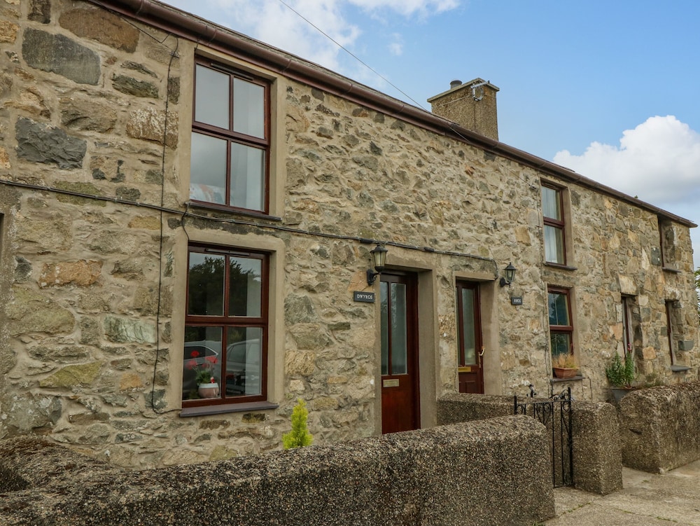 Dwyros - Morfa Nefyn