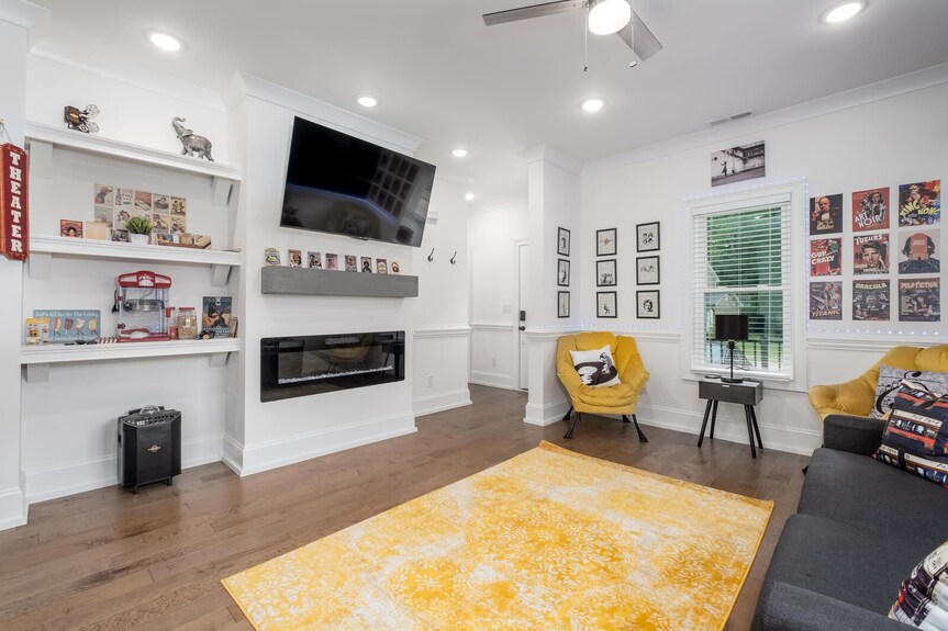 Hot Tub In Uptown W/ King Bed Karaoke & Games - Idlewild - Charlotte